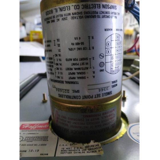 Hoffman percent Load Meter in box c/w hinge – Coast Machinery Group